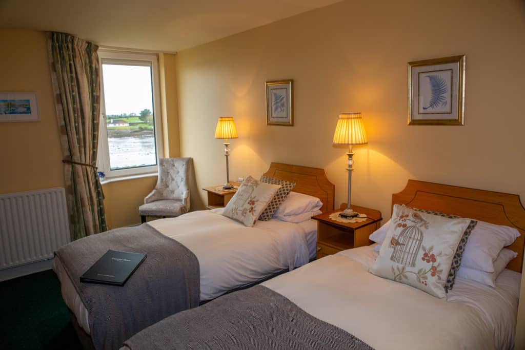 Coastline House Dingle B&B Accommodation Bed & Breakfast